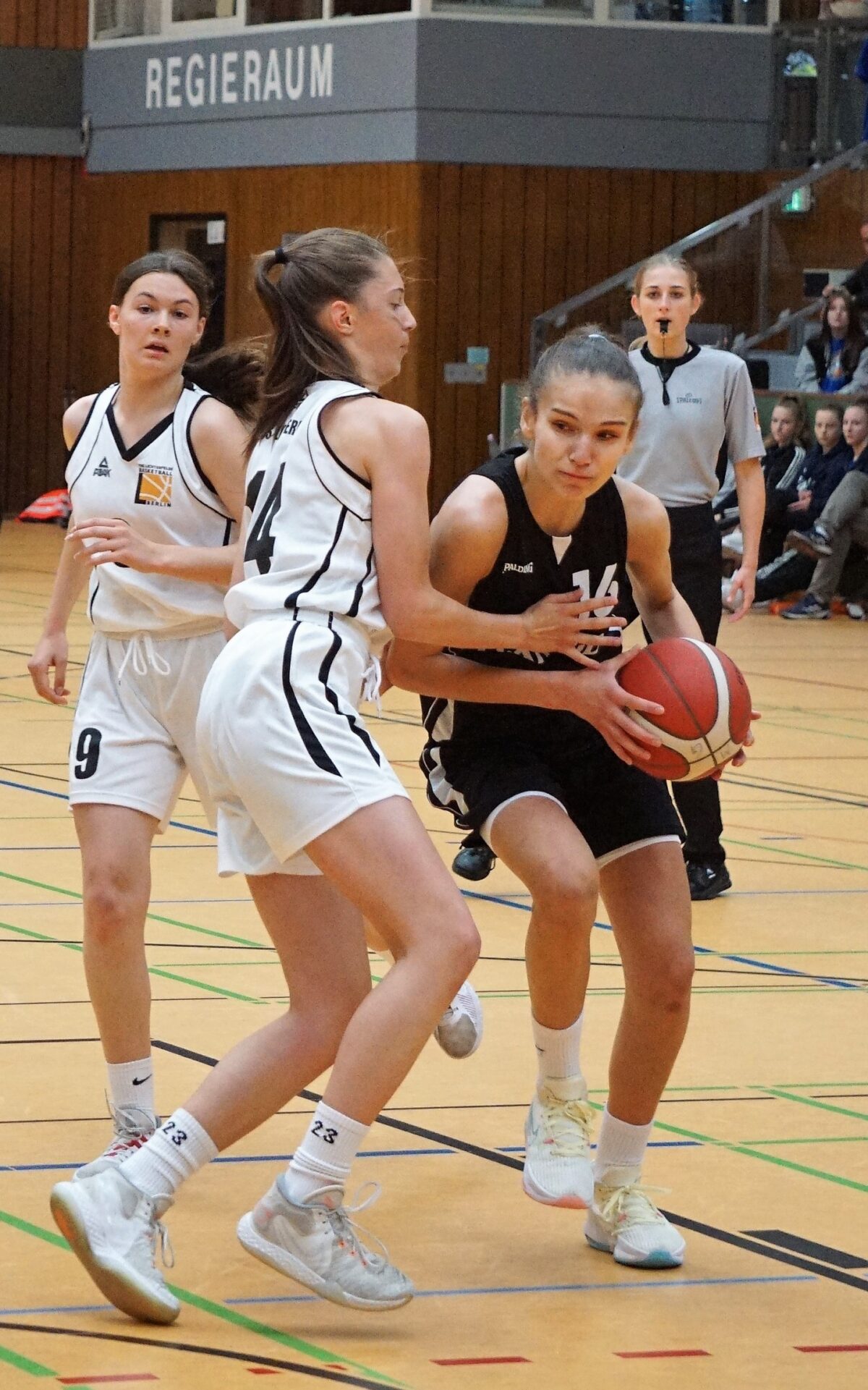U16-Mädchen im TOP8 um Deutsche Meisterschaft - DBB