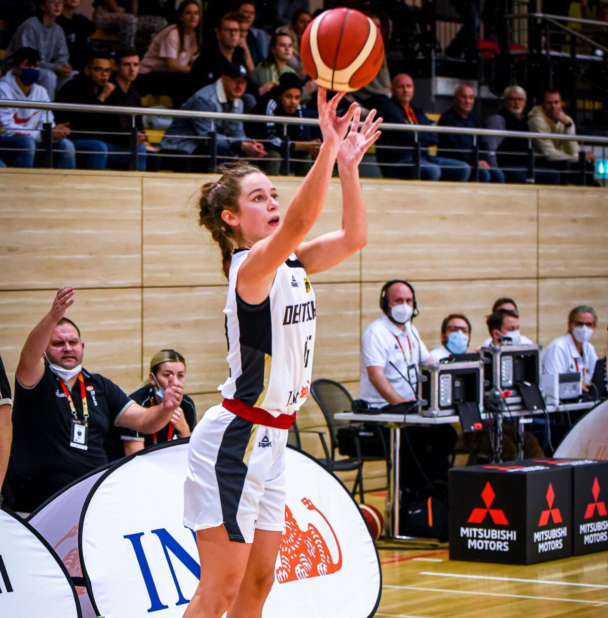 Emma Stach: 2023 wieder voll angreifen - DBB